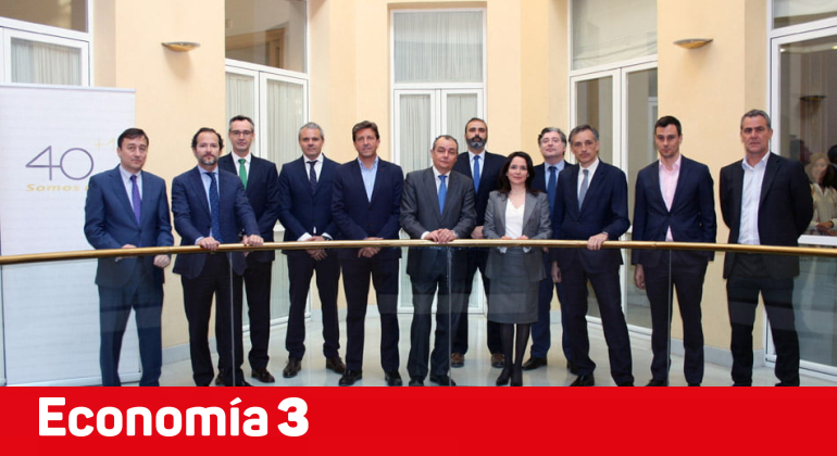 Hidraqua celebra su comité de dirección en la sede de la CEV - Economía 3