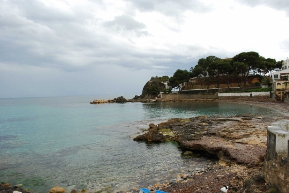 El afloramiento volcánico de Cap Negret de Altea, declarado monumento ...