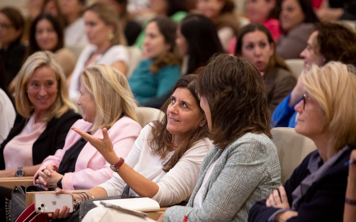 El Women Executive Club del IESE reúne a 400 empresarias
