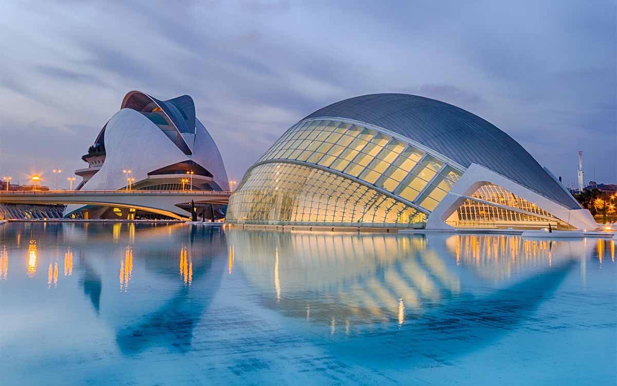 València consolida su apuesta turística con datos históricos de ocupación